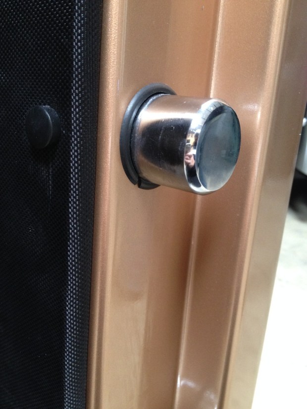 How many and what type of material are the locking bolts made of ...